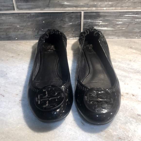 Shoes | Tory Burch All Black Patent Flats Black Patent Medallion Minnie ...